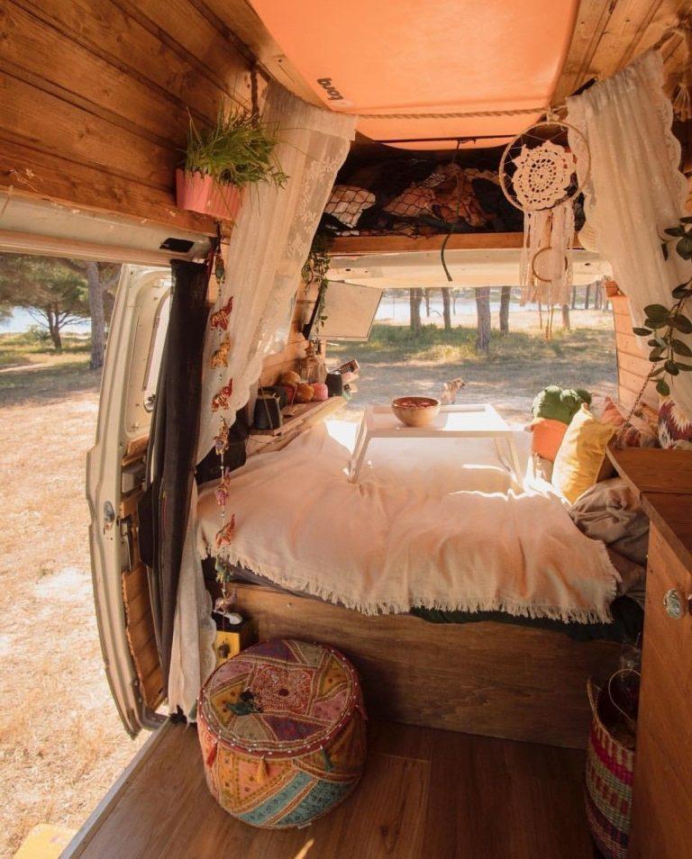 20 Real Photos of the Hippie Van Interior: let's enjoy it!